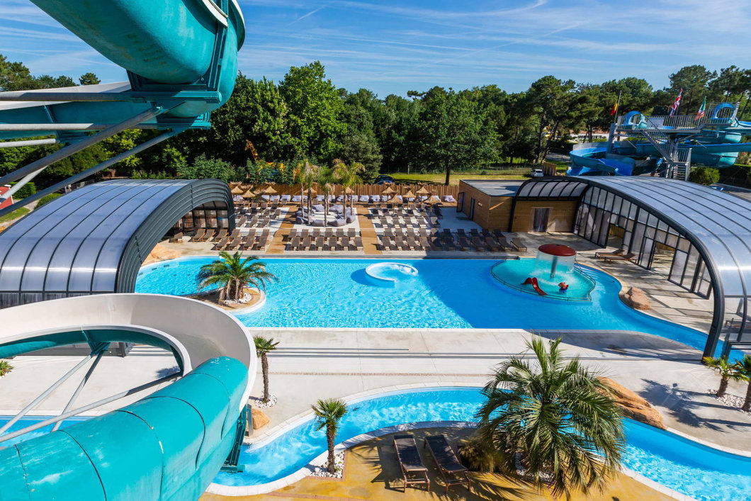 Campsites France | 4 and 5 stars with water park | Campings.Luxury