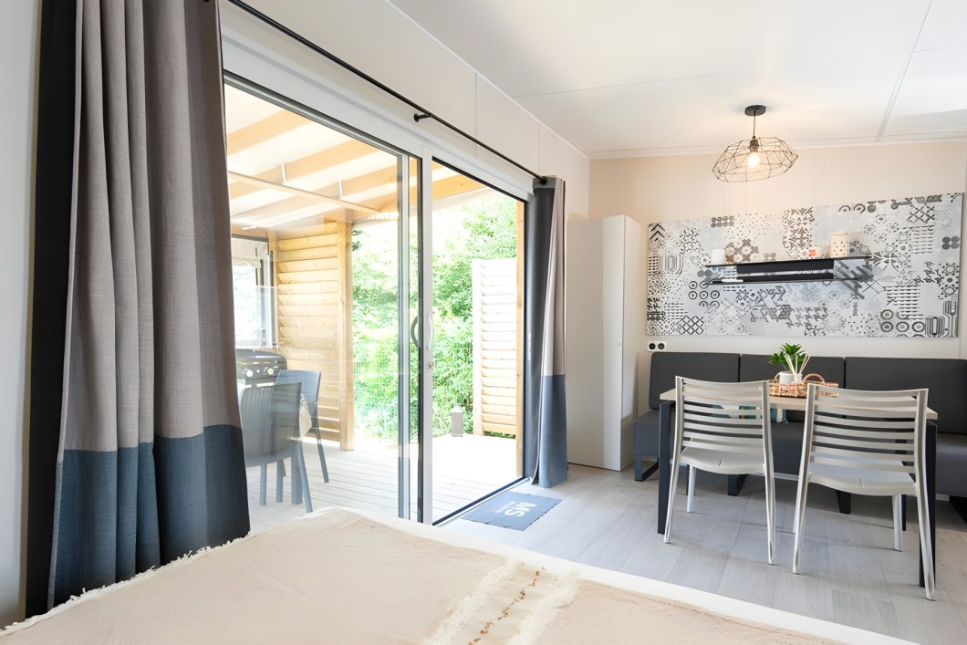 Camping 5 étoiles | Luxe et haut de gamme | Parc aquatique Premium