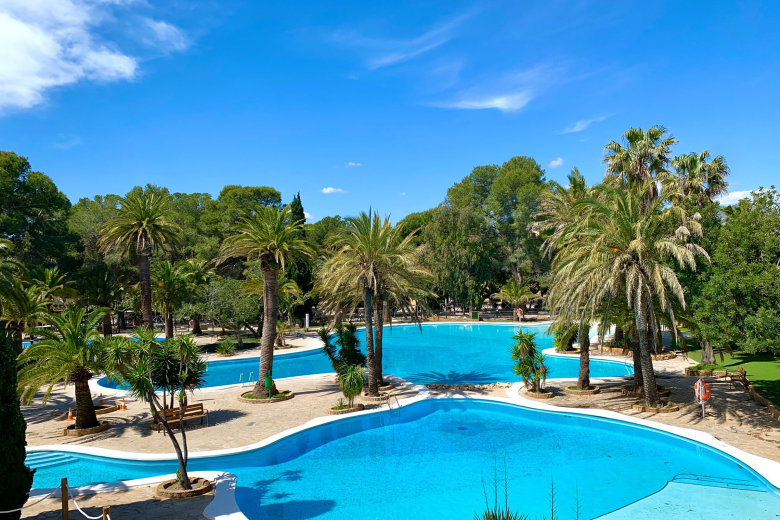 Campsites Spain | 4 and 5 stars with water park | Campings.Luxury